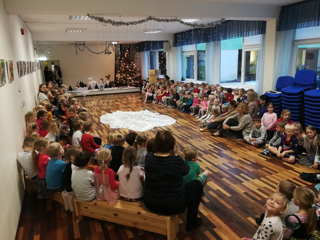 Meelespea lasteaed - Head aega jõulupuu ning tere tulemast uus aasta ...