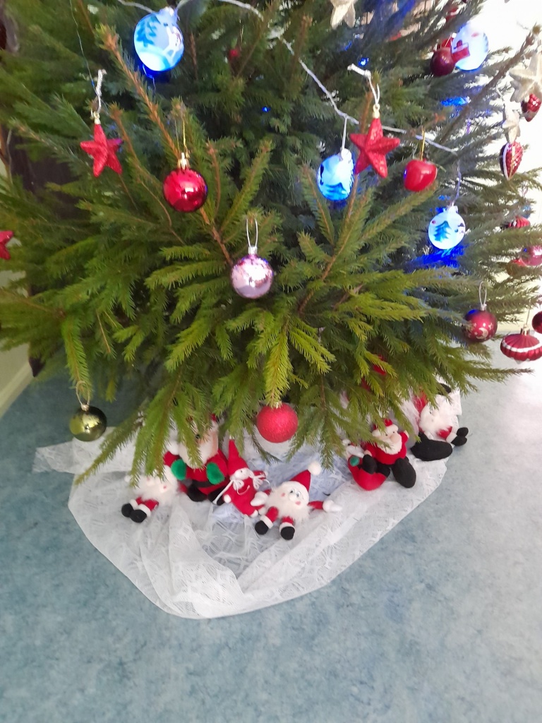 Tallinna Paekaare Lasteaed - Kuuse toomine ja kaunistamine - 2021/2022 ...