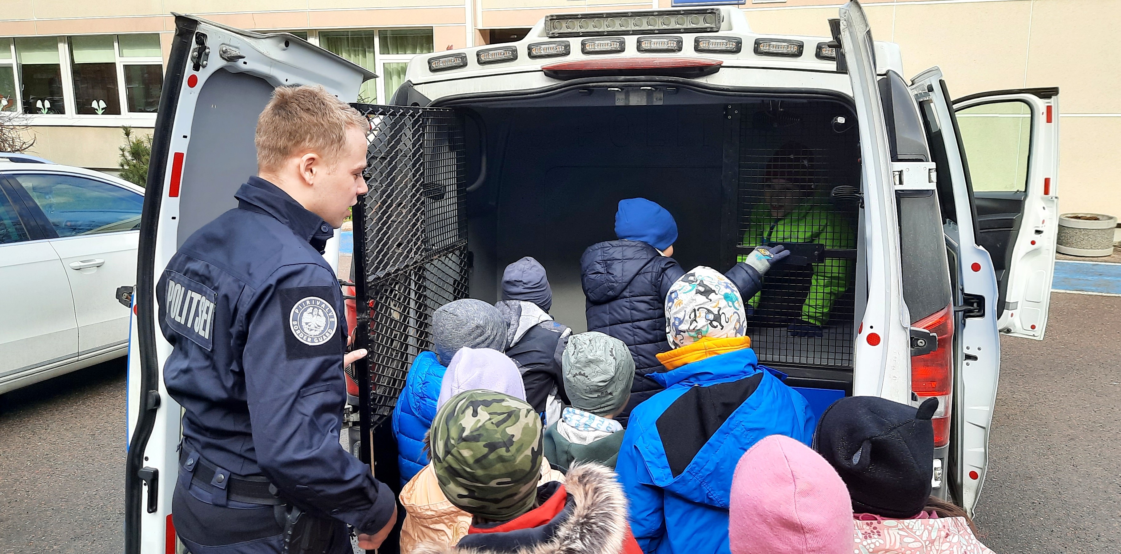 Politsei külaskäik Tallinna Paekaare Lasteaeda | Tallinn