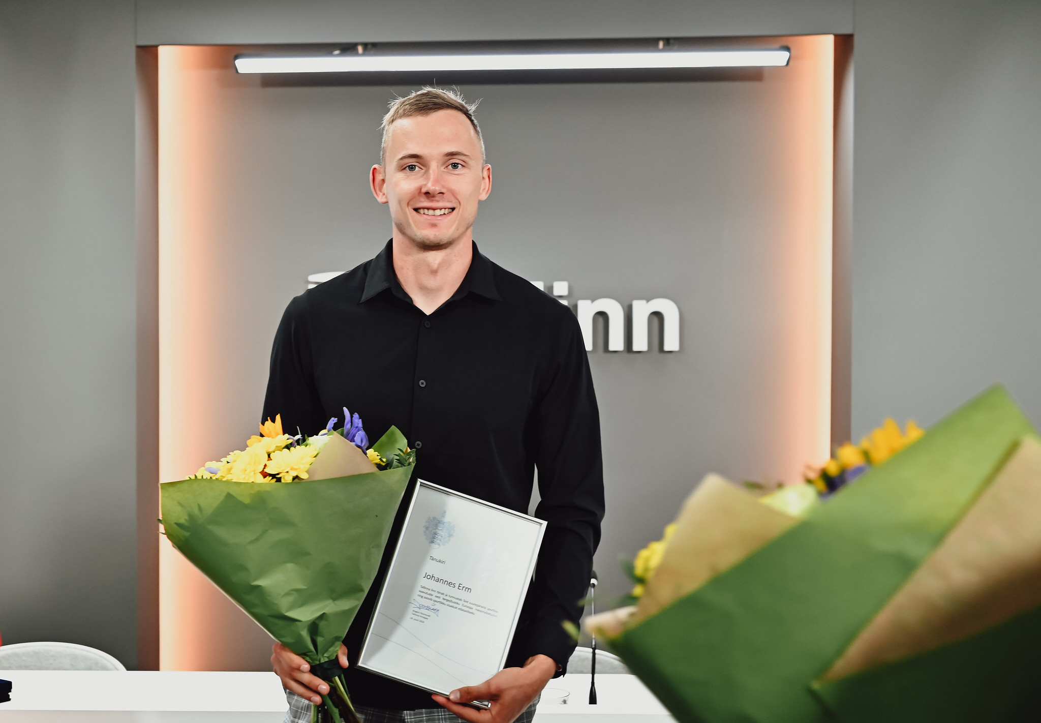 Tallinn premeeris Euroopa meistrit Johannes Ermi ja tema treenerit ...