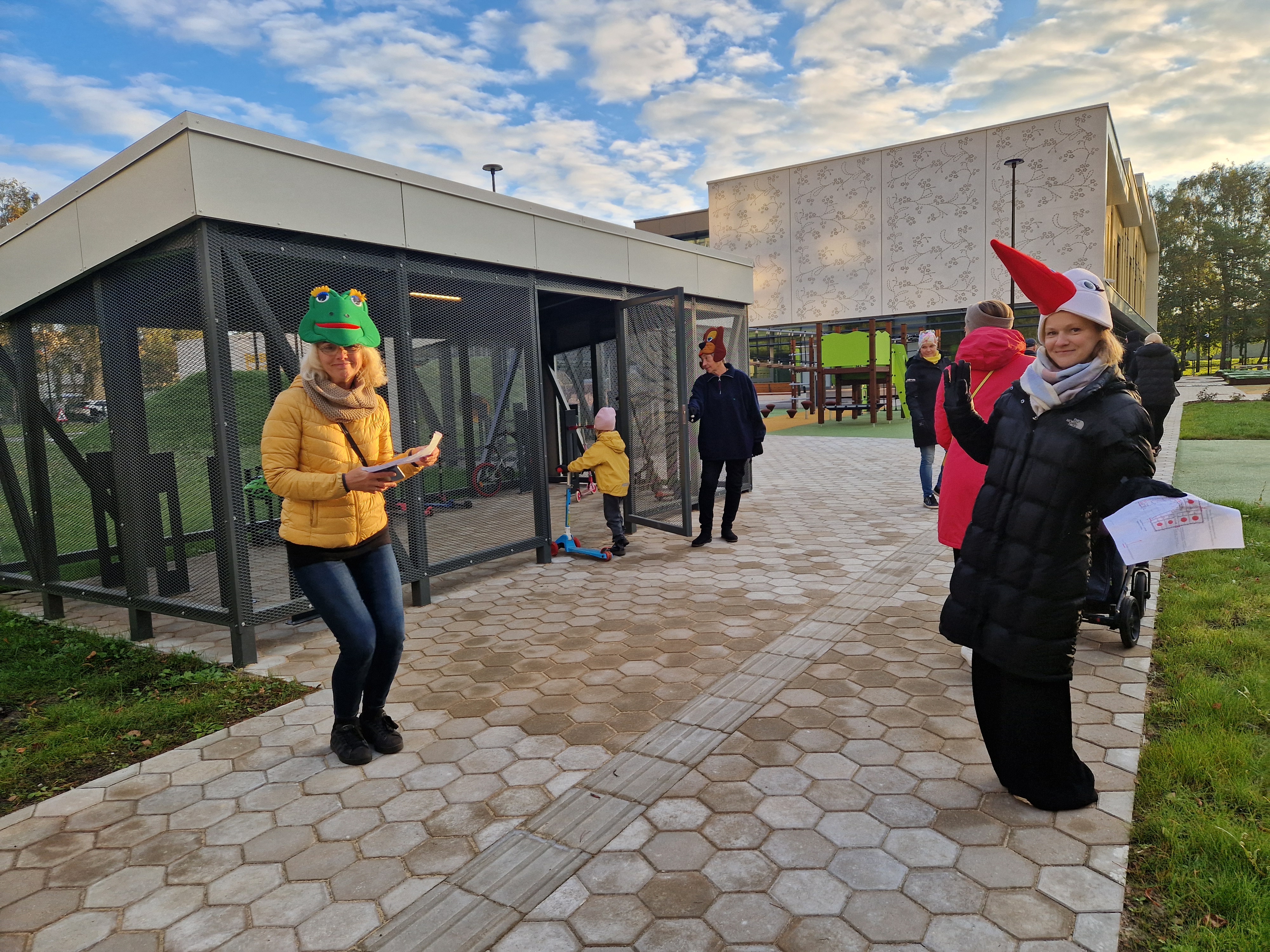 Tallinna Meelespea Lasteaia pere tähistas muusikapäeva uues majas | Tallinn