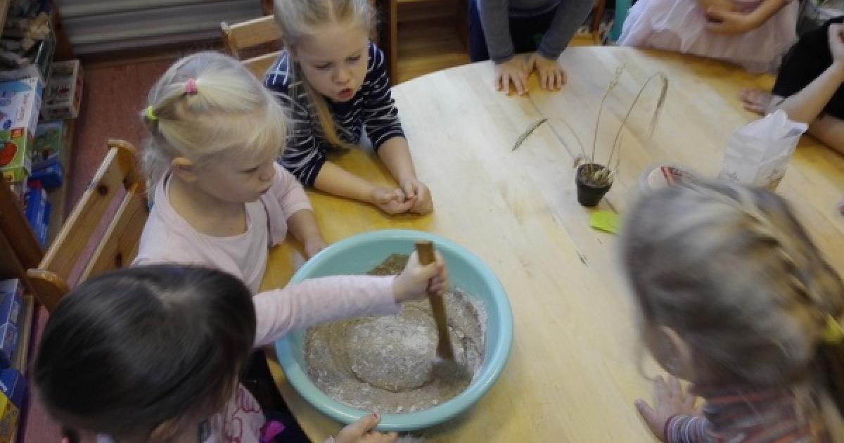 Meelespea lasteaed - Naksitrallide leivanädal 2017 | Tallinn