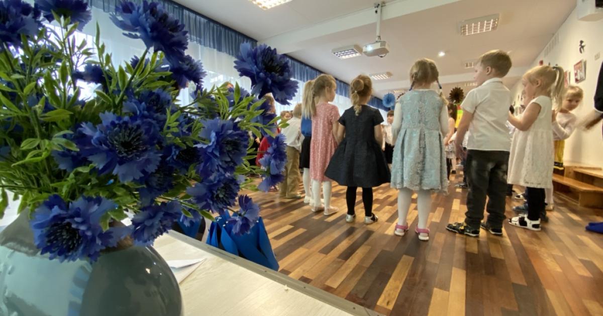 Eesti Vabariigi ja Tallinna Meelespea Lasteaia ühine sünnipäevapidu ...